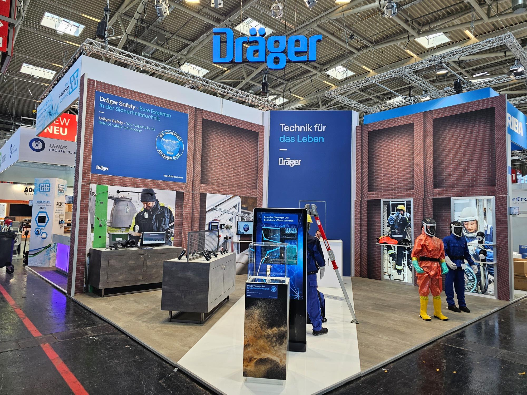 Customized exhibition stand at the IFAT in Munich for Dräger